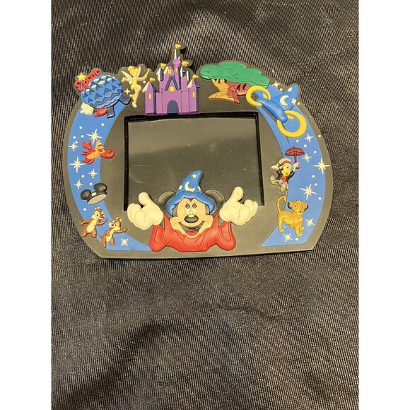 Disney | Accessories | Walt Disney World Vintage Magic Kingdom Epcot ...